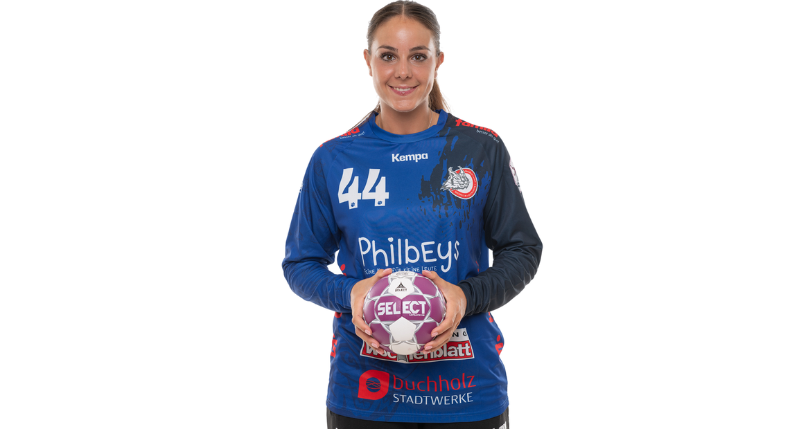 Anja Rossignoli neue Mannschaftsführerin der Luchse | Handball ...