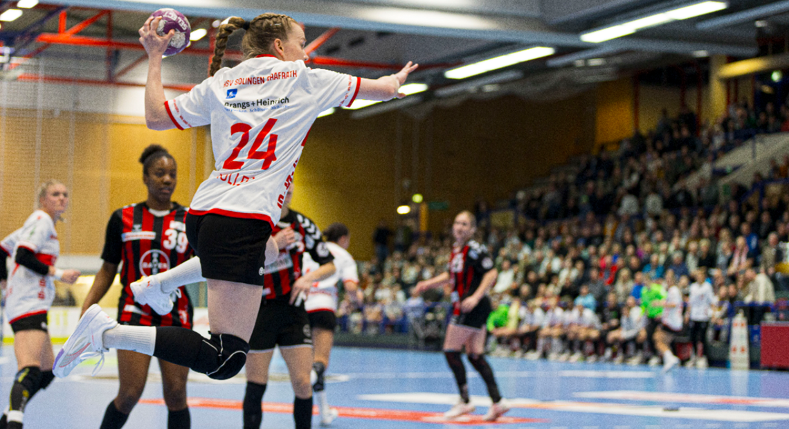 Zum ersten Heimspiel erwartet der HSV den deutschen Rekordmeister zum ...