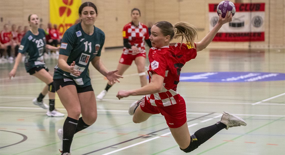 Mainzerinnen zeigen zum Hinrunden-Abschluss „zwei Gesichter“ | Handball ... Mainzerinnen zeigen zum Hinrunden-Abschluss „zwei Gesichter“ | Handball ...