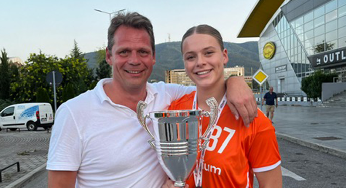 TuS Lintfort freut sich über Bronze Medaille für Fenna Muilenburg ...